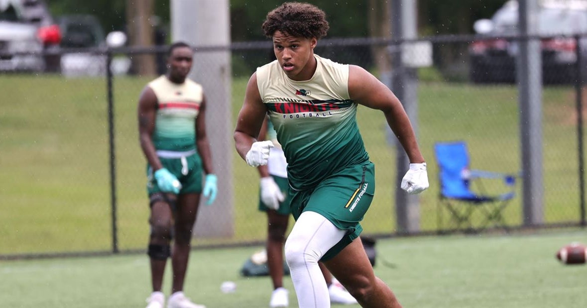Recent News Impacts TE Bryson Nesbit's Recruitment