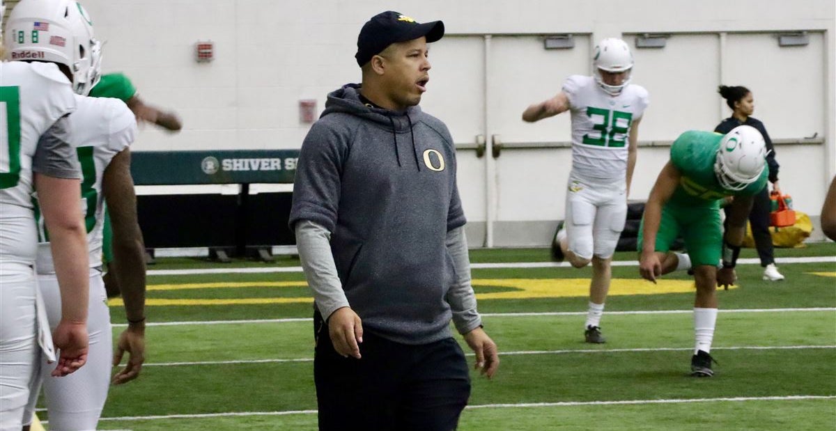 Oregon cornerback coach Donte Williams hired by USC Trojans