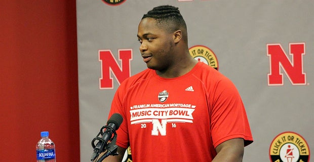 Carlos Davis goes big ... in another sport