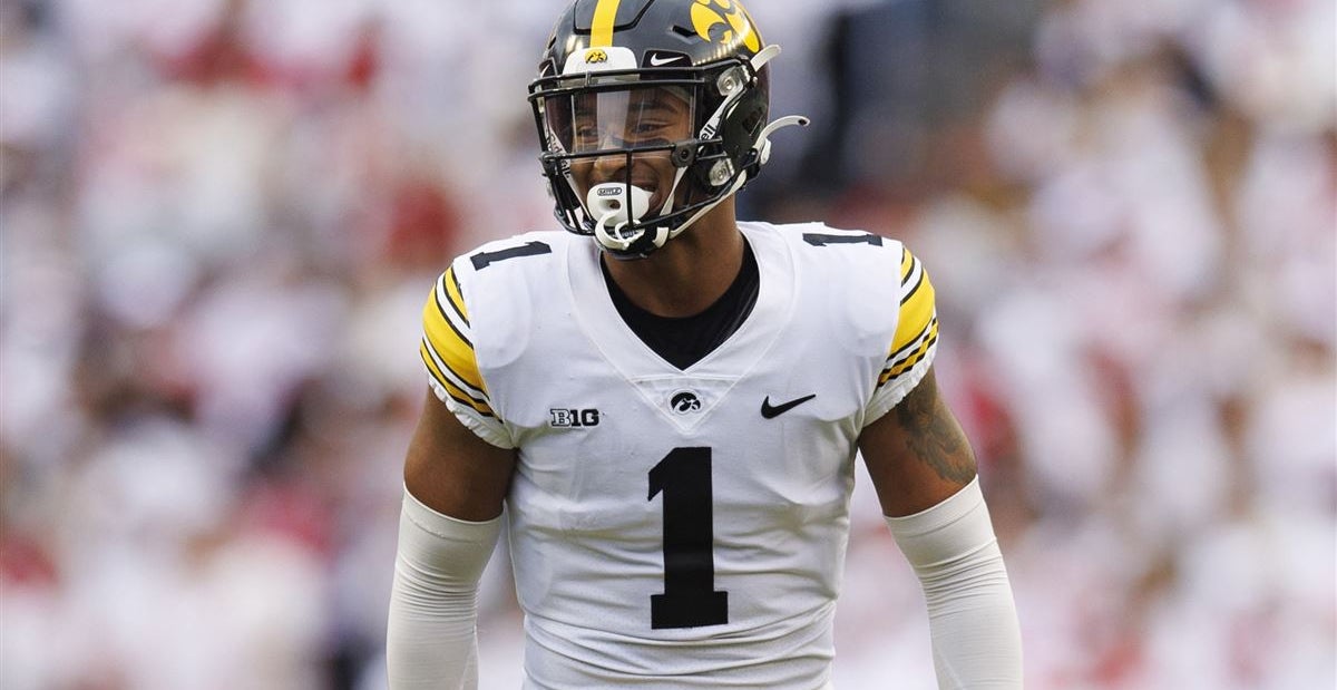 Iowa Football: An early look at the Hawkeyes' top 2026 NFL Draft prospects