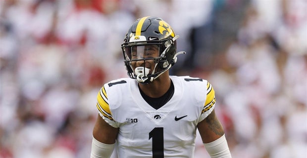 Iowa Football: Depth Chart Projection for The Hawkeyes Ahead of Big Ten ...