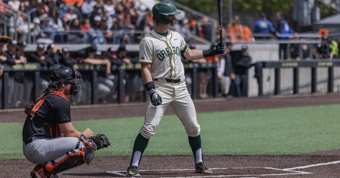 Oregon 2B Ryan Cooney named Big Ten baseball co-player of the week