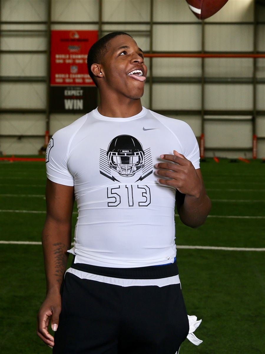 Tavion Thomas Profile Photos