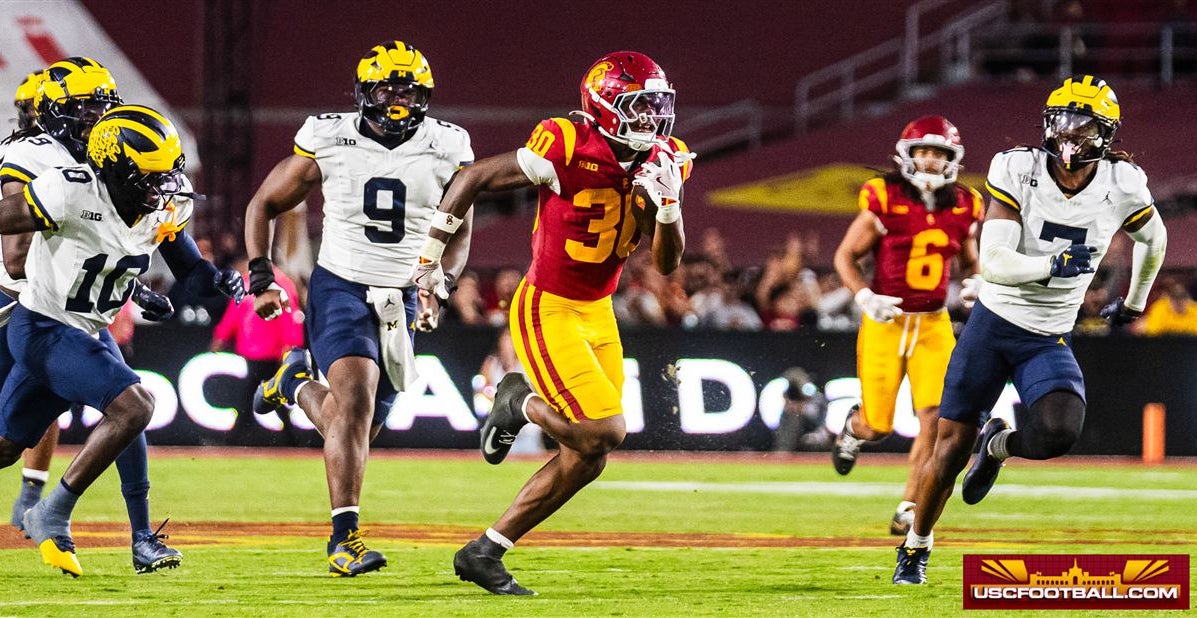 USC running back Eli Sanders to miss rest of season with knee injury
