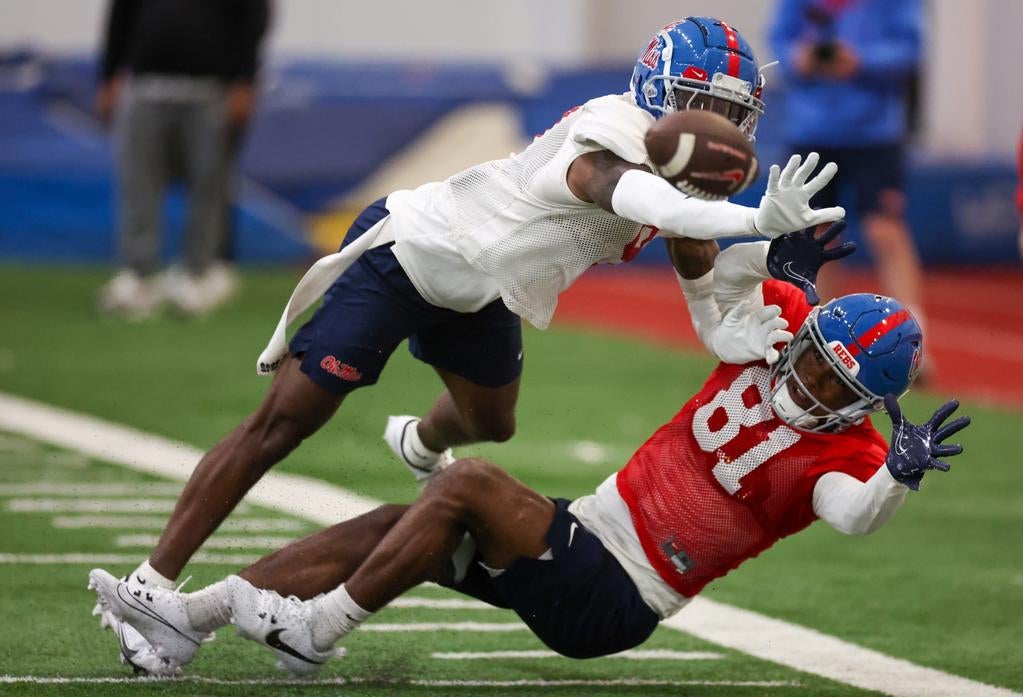 'Championship or bust' is expectation, but Ole Miss players know they ...