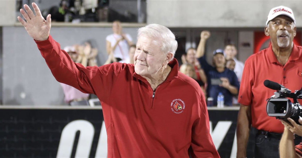 Hall of Fame basketball coach Denny Crum passes away at 86