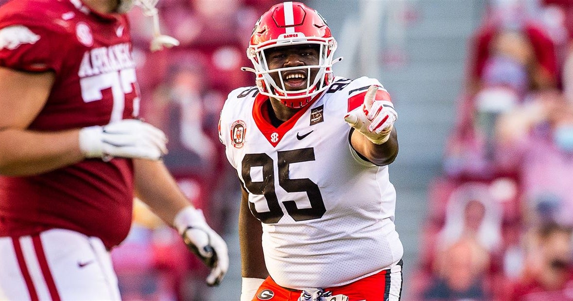 Devonte Wyatt coming back to Georgia for final season