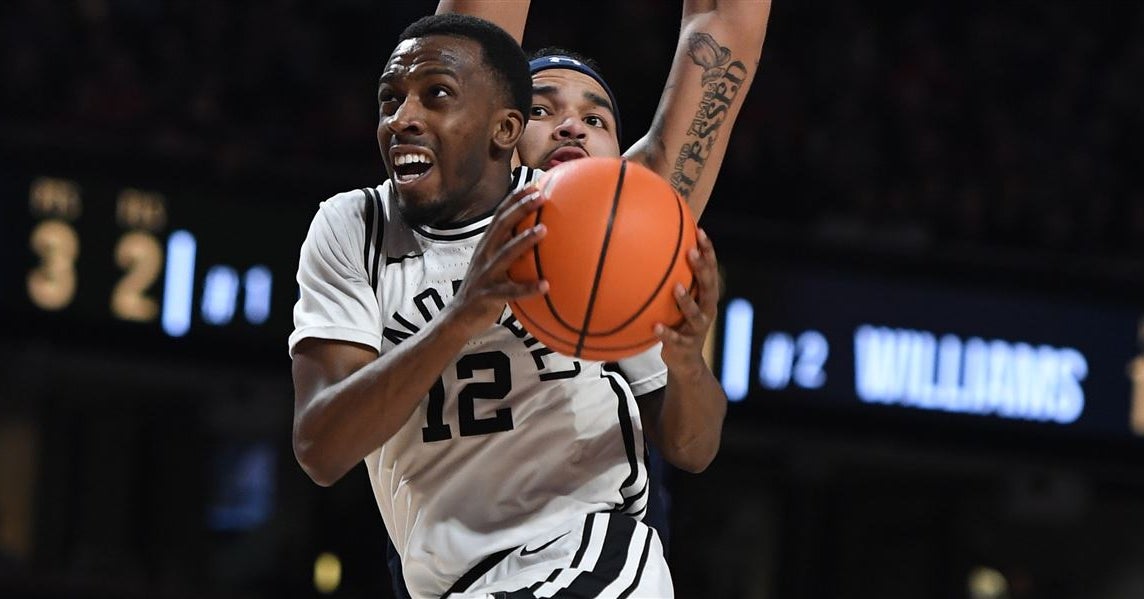 Vanderbilt guard Trey Thomas enters NCAA transfer portal