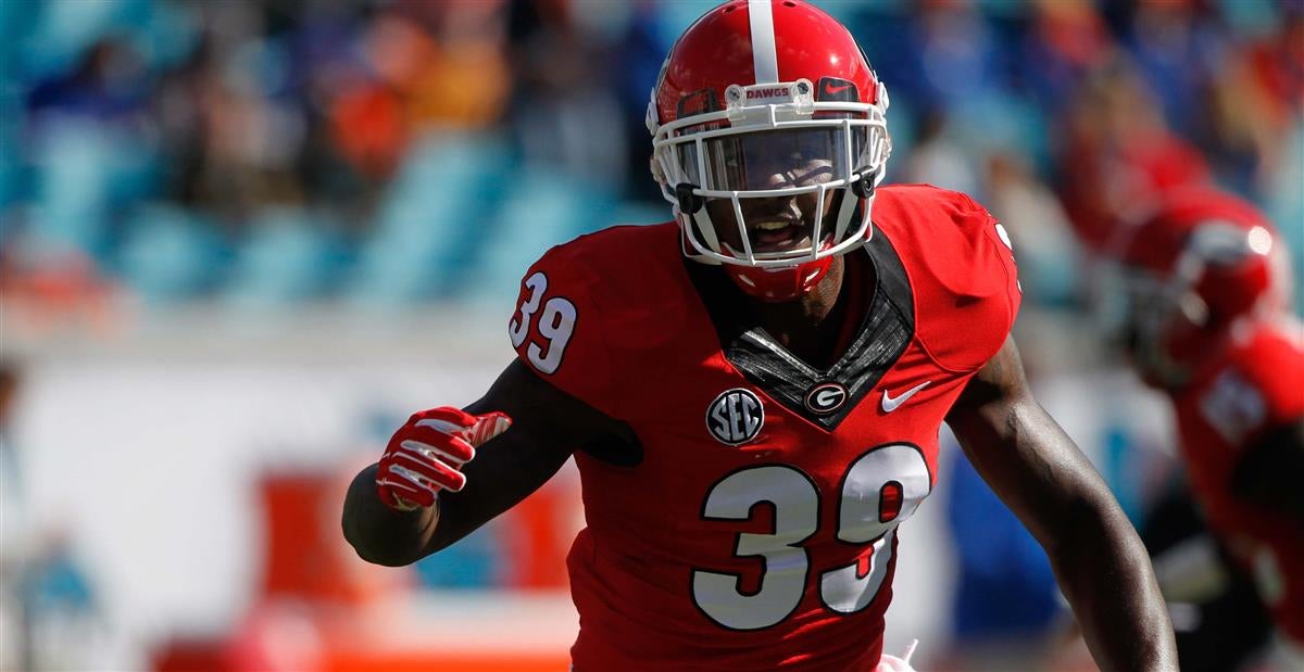 Former Georgia DB Corey Moore makes impression in Texans camp