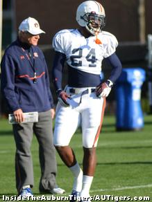 Derrick Moncrief Photos