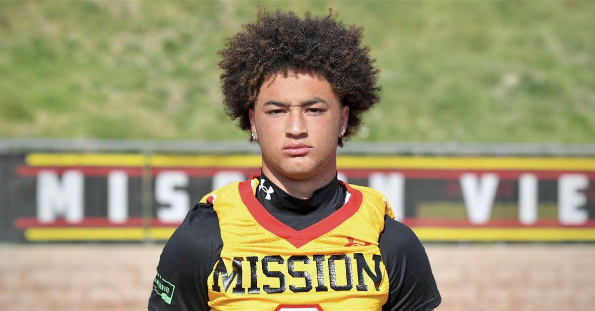 Oregon offer enticing to rising QB Luke Fahey