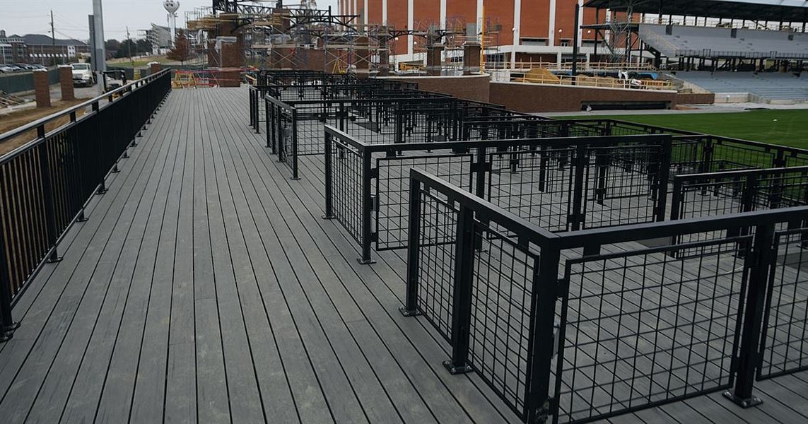 Left Field, Right Field Lounge Video, Dec 15, 2017