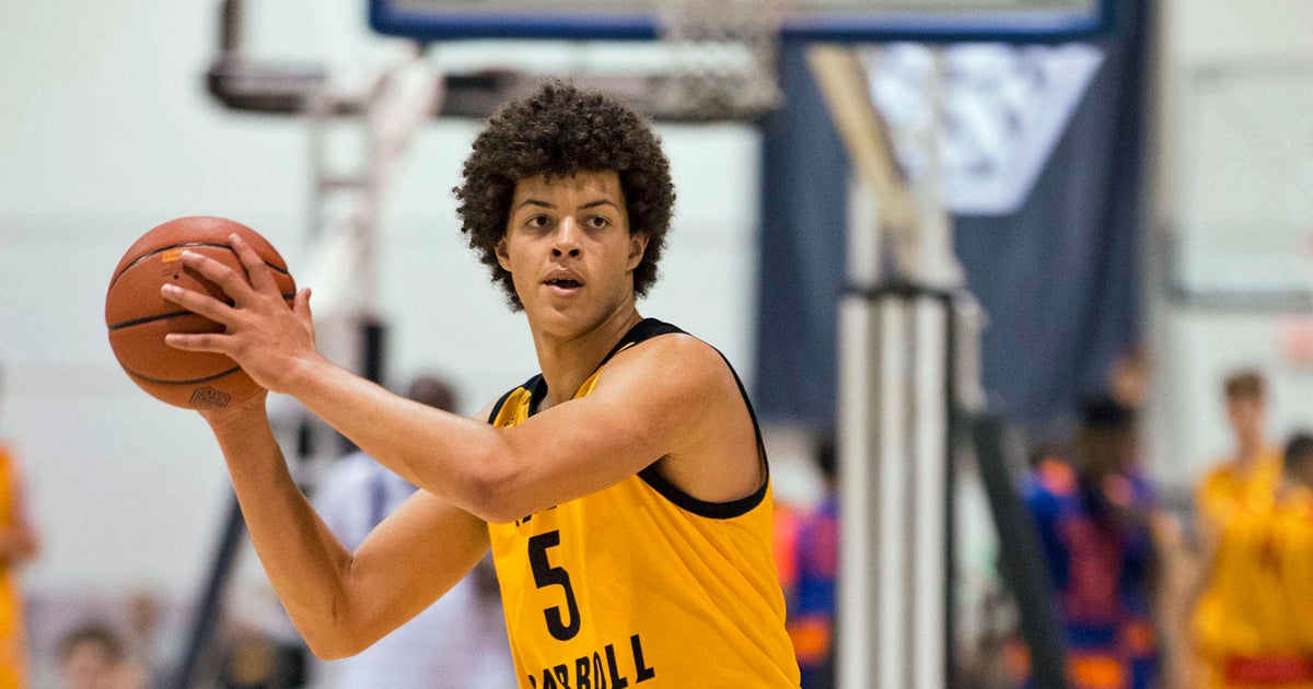 Four-star PF Alex Reese commits to Alabama