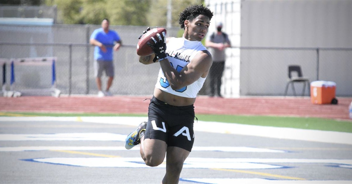 Javen Jacobs maintaining relationships heading into season