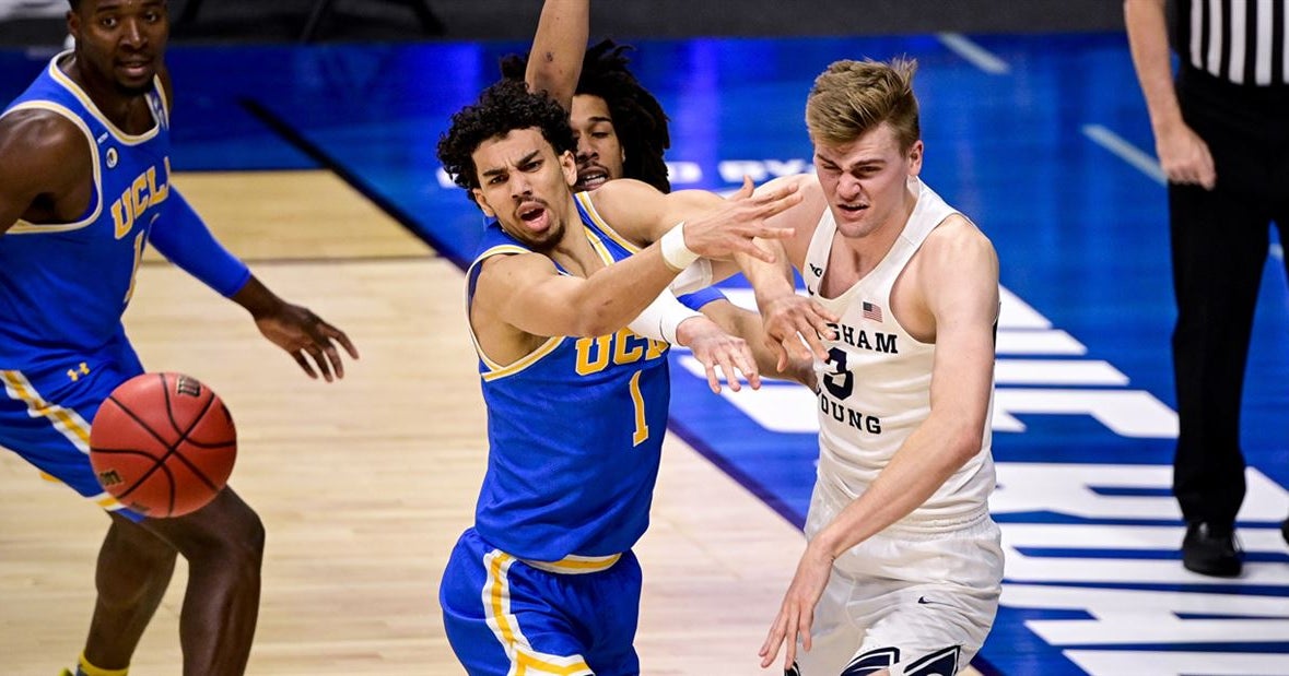 CBS Sports' Tim Doyle Talks Betting Line on UCLA/Gonzaga Game