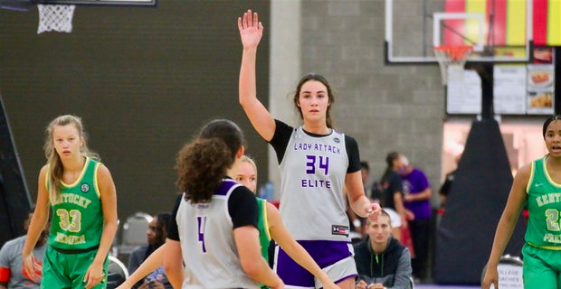 Five-Star Recruit Blanca Thomas Commits to UNC Women's Basketball