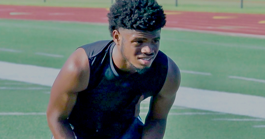 Bryce Stephens commits to Arkansas