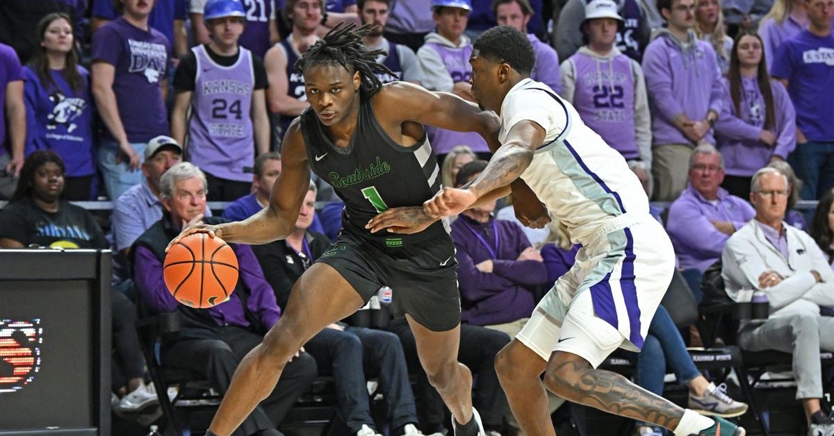 SCORER WESLEY CARDET JR. COMMITS TO THE FRIARS