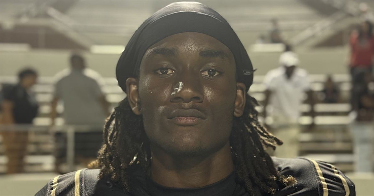 Top247 WR Zion Robinson talks relationship with Holmon Wiggins, Aggies ...