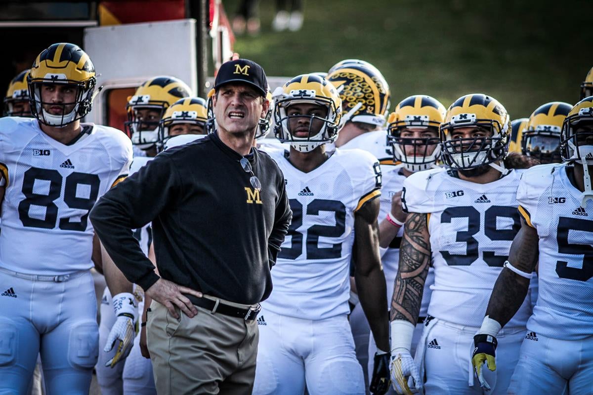 Examining the first CFB Playoff Rankings and how it was voted