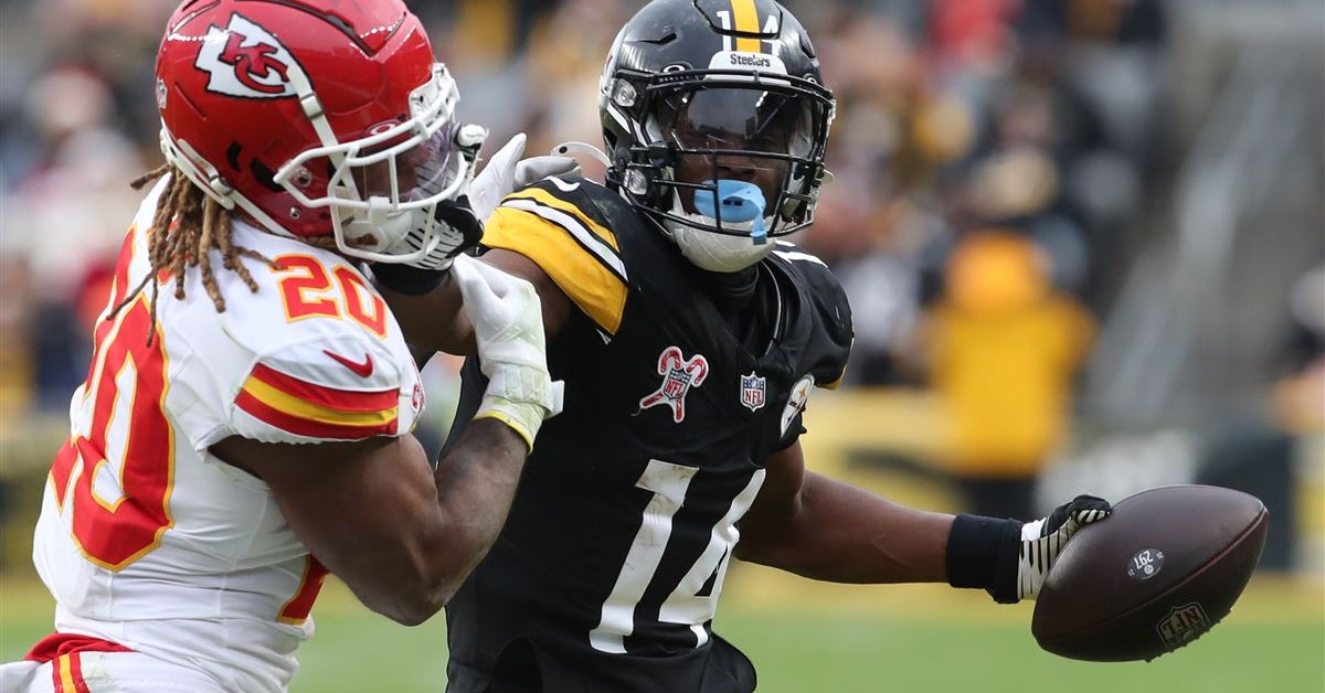 George Pickens shuts down interview after 'not being on the same page ...