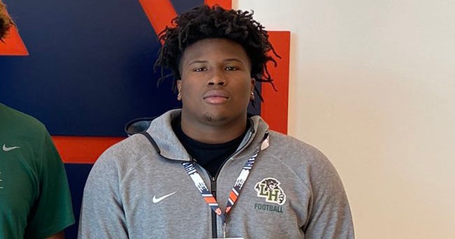 Miami offers North Carolina DL commit Joshua Horton