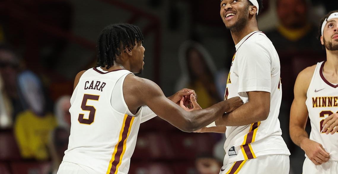 Eric Curry Will Play One More Season at Minnesota
