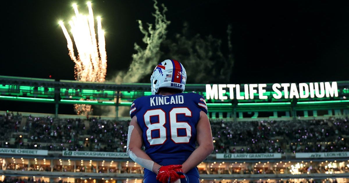 NFL fan hits 13-leg parlay, turns $100 bet into $187K payday with Bills ...