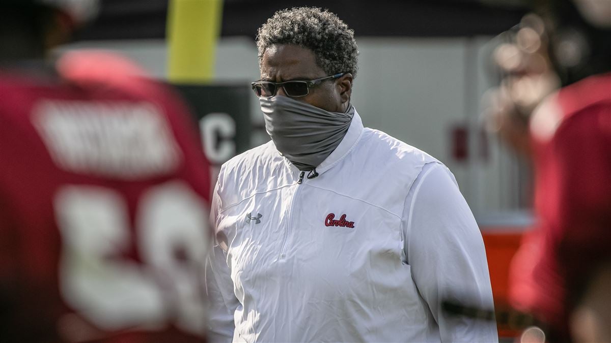 Auburn hiring South Carolina assistant Tracy Rocker as DL coach