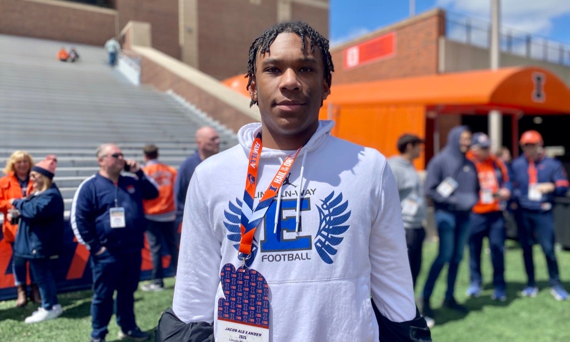 2026 Lincoln-Way East EDGE Jacob Alexander recaps Illini spring game ...