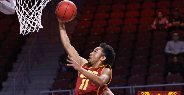 USC hoops gains one spot in top 25
