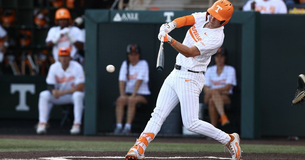 Josh Elander shares latest on injured Tennessee baseball utility players
