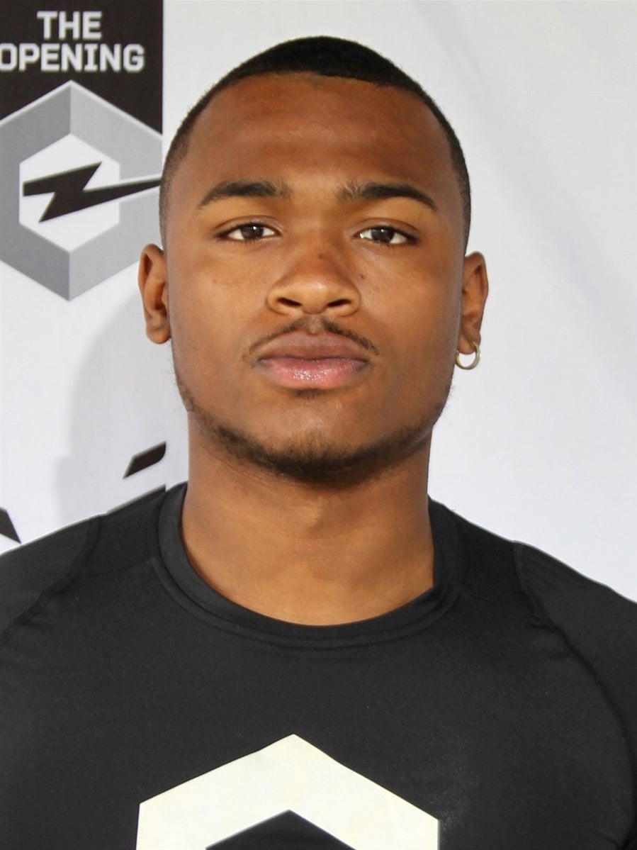 Tennessee 'home' for new 2021 athlete commit Elijah Howard