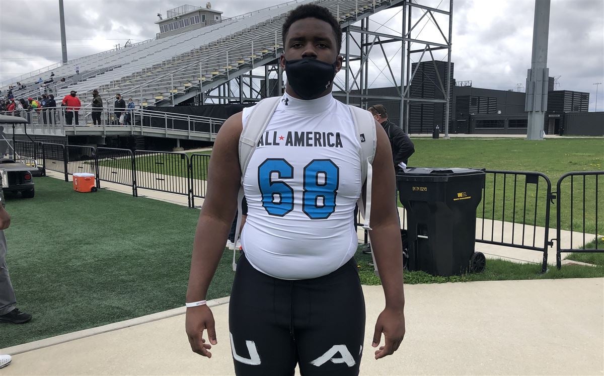 Top100 OL Amir Herring continues to forge strong rapport with U-M ...