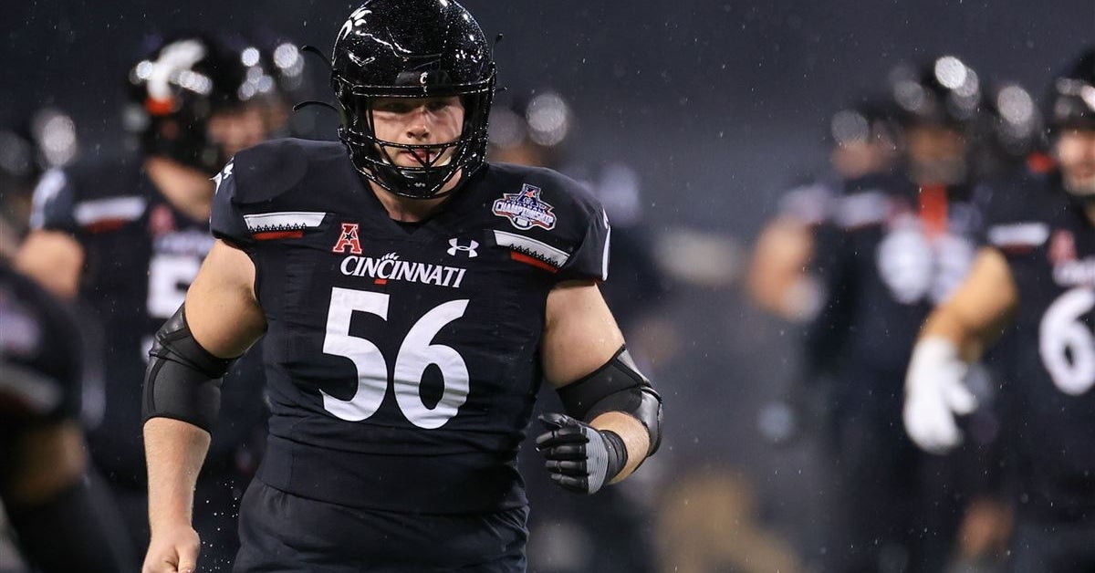 Jake Renfro has lofty goals for Wisconsin