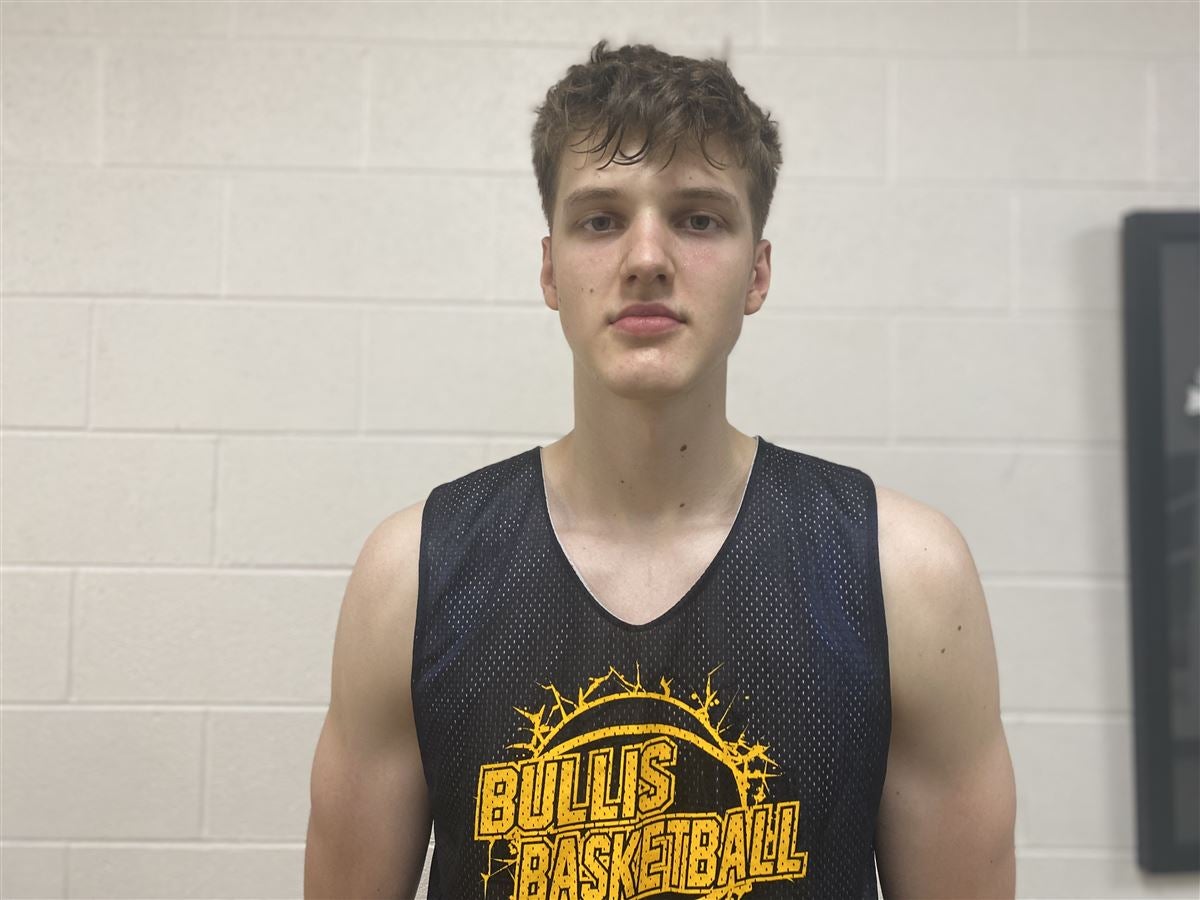 Skilled big man Eric Reibe updates recruitment