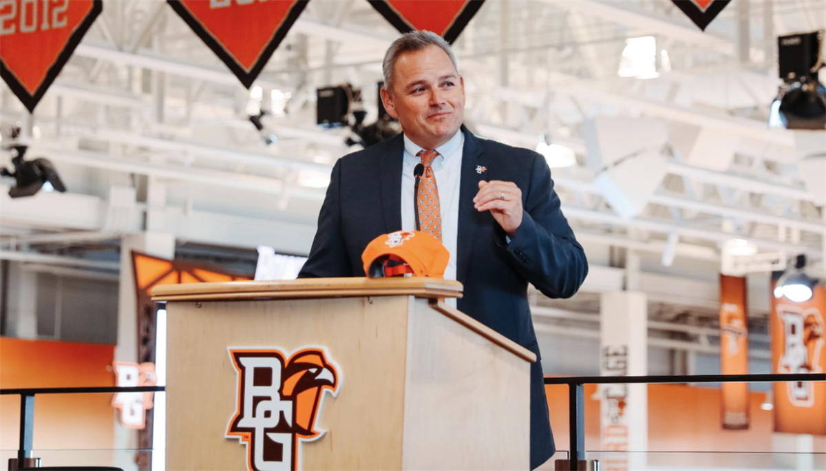 Chief Operating Officer Derek van der Merwe headed to Bowling Green