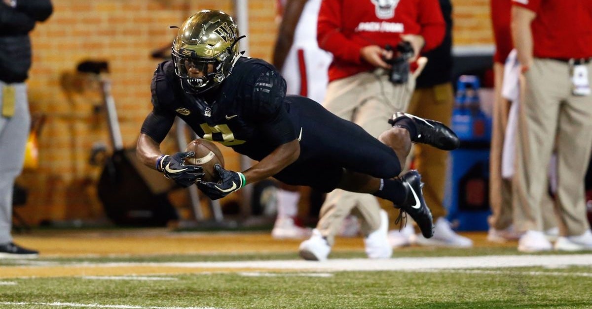 Byrd, Wade move to defense