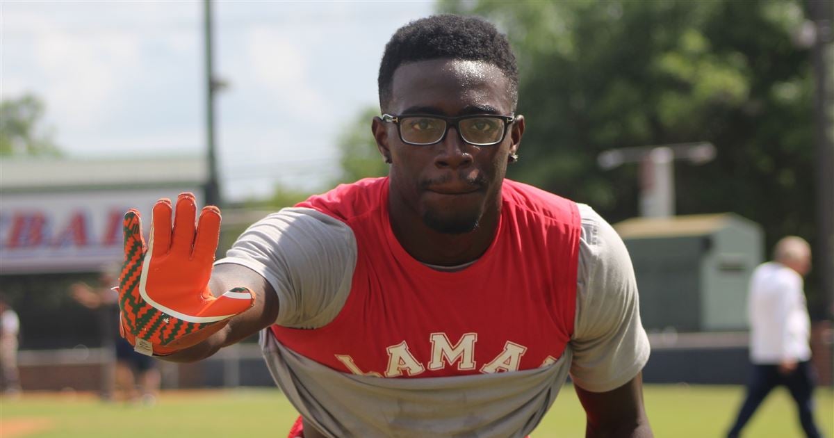Four-star CB Jamison names Texas leader