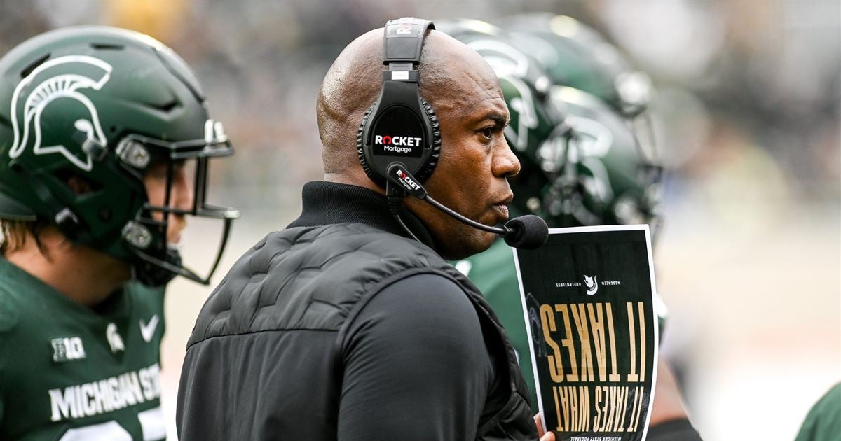 DT Simeon Barrow's targeting penalty among the calls Michigan State ...