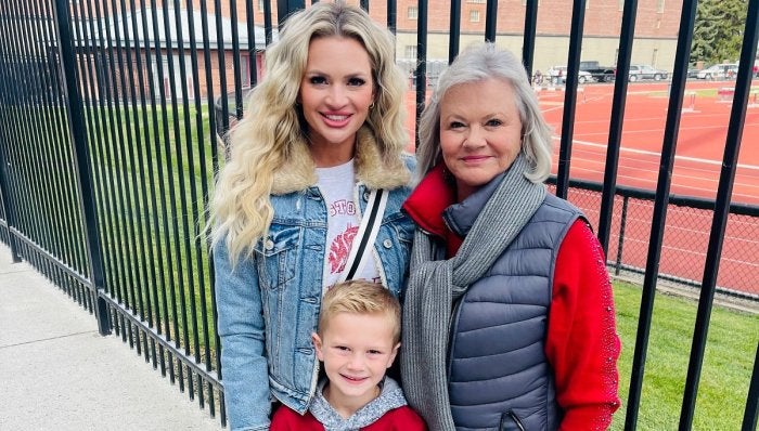 Candice Dickert, WSU coach Jake's wife, keeps home fires burning and ...