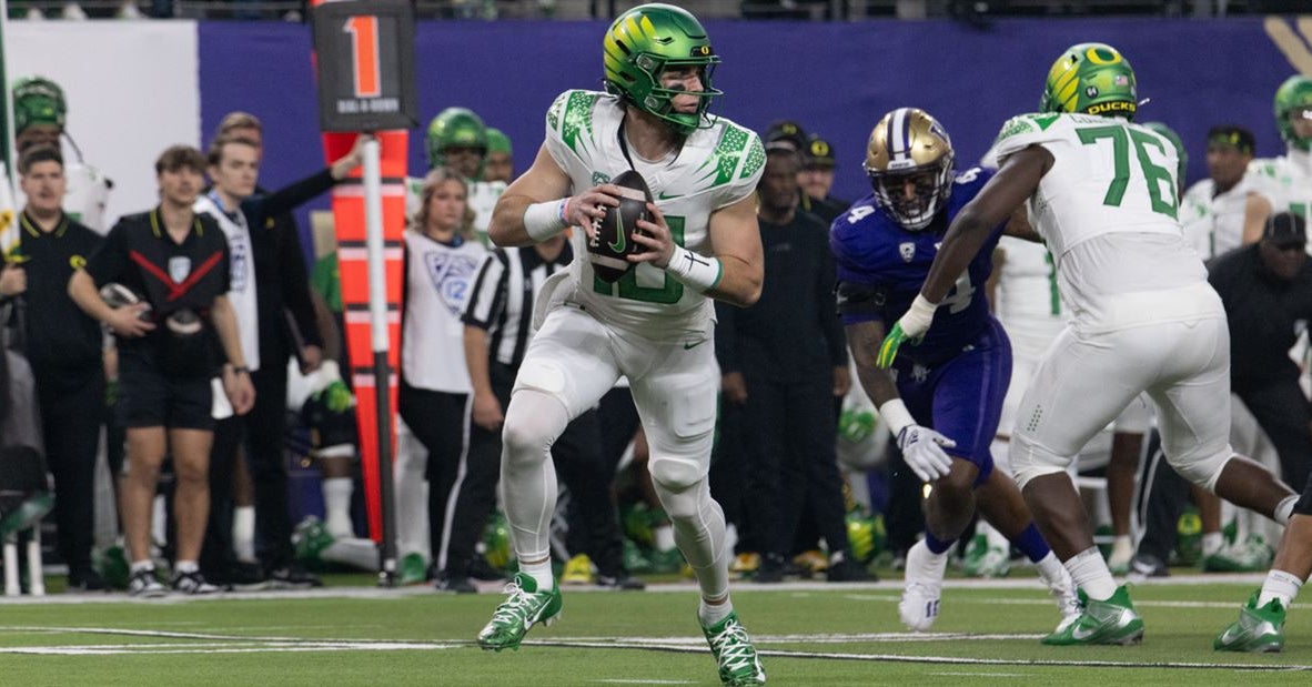 Powers-Johnson, Nix, Franklin named to AP All-American teams