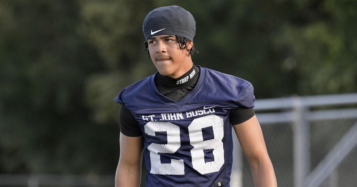 Touted freshman DB Darnell Lacy Jr.: "UCLA will be a major player in my ...