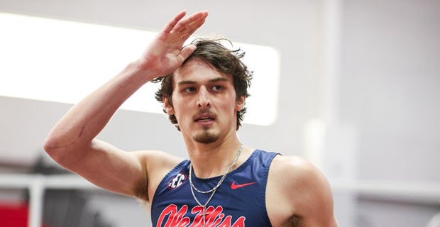 Four Ole Miss runners clock career best times at Notre Dame