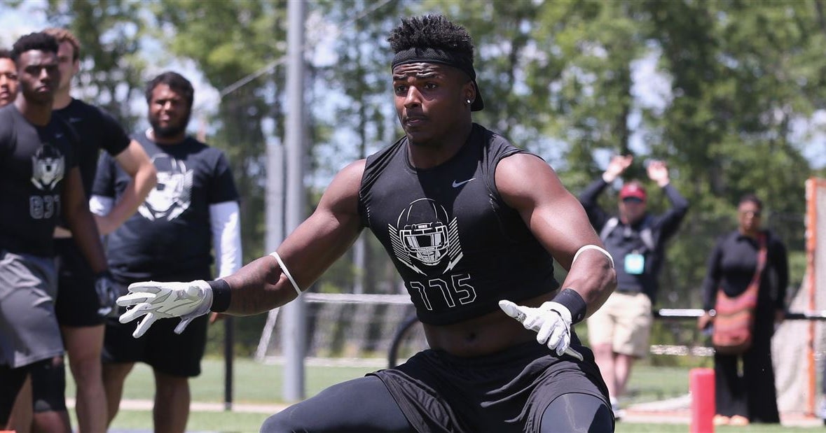 Xavier Peters will play defensive end at FSU