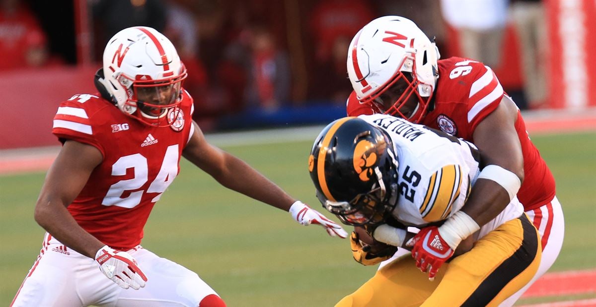 Aaron Williams Profile Photos