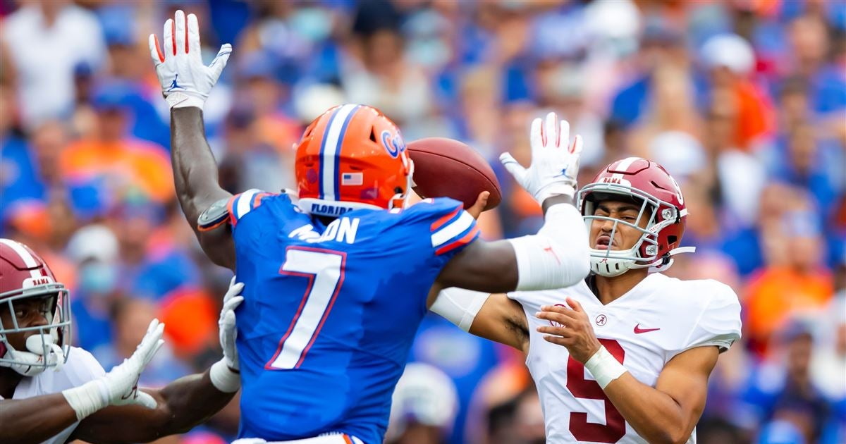 Jeremiah Moon accepts Reese's Senior Bowl invite