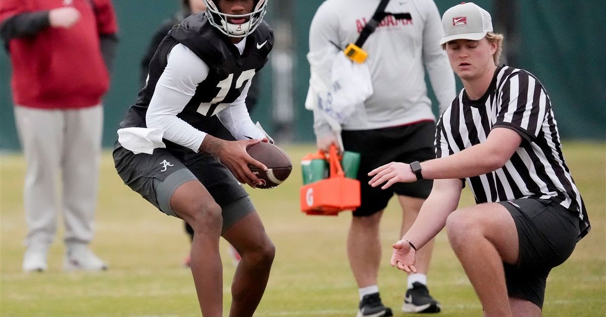 College football spring camp: One player to watch during 2025 offseason ...