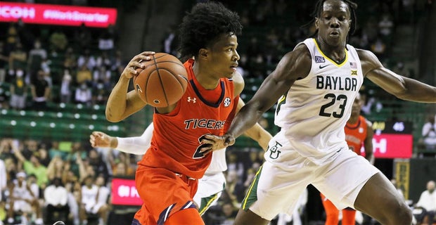 Pearl, Cooper on point guard's decision to enter NBA Draft