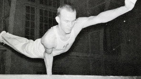 Tom Smothers was San Jose State student-athlete before television stardom